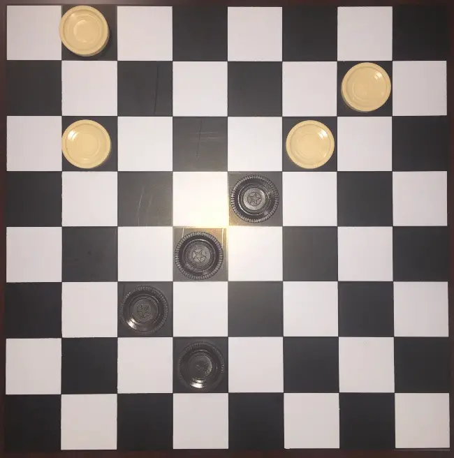 Checkers Strategy: How to Win Checkers: Best Tactics, Tips & Tricks ...